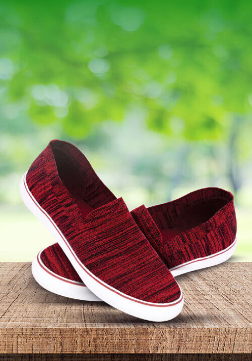 Buy Men, Women, Kids Footwear Online | Walkaroo Footwear